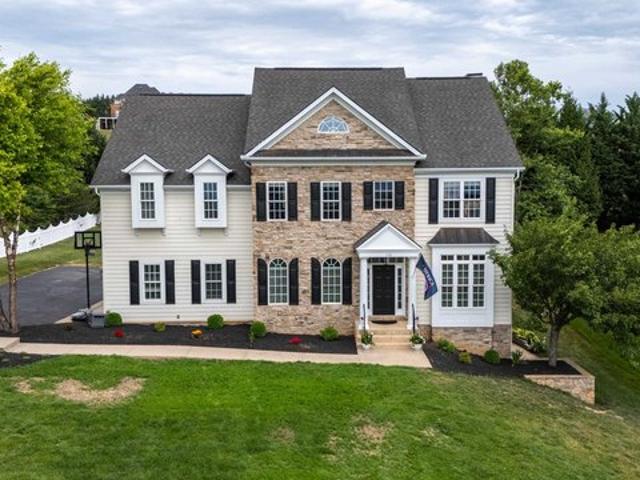 326 Claremont Ave, Rockingham, VA 22801