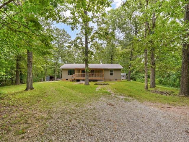 326 Arliss Dr, Crane, MO 65633