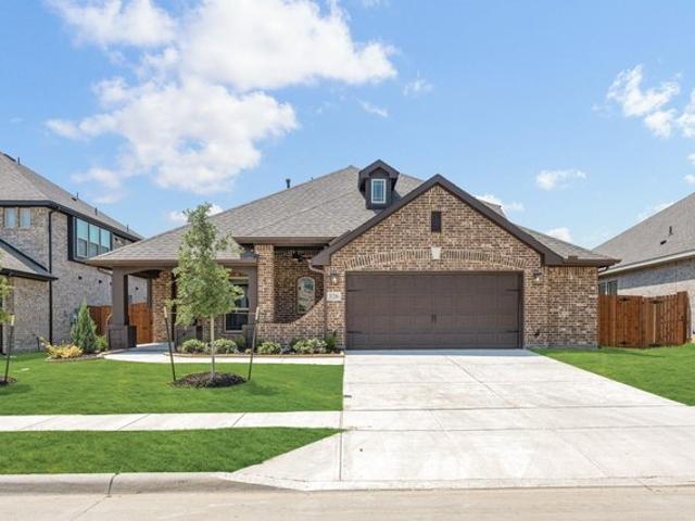 326 Atlas Cedar Dr, Glenn Heights, TX 75154
