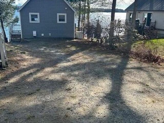 326 Beechwood Ave, Hudson, ME 04449