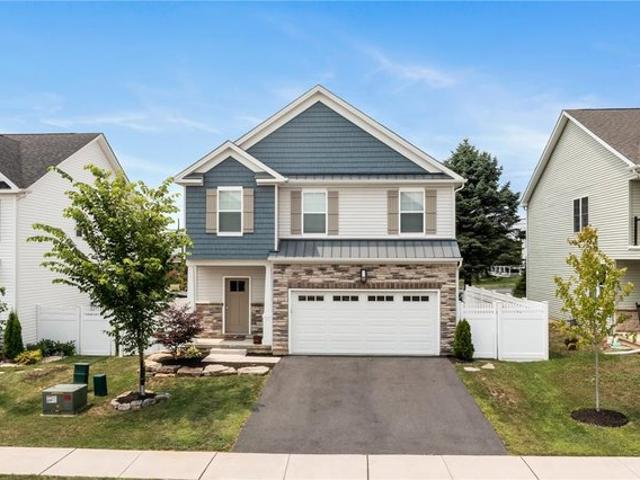 326 Bendelow Ln, Northampton, PA 18067