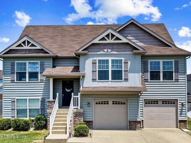 326 Golden Wing Rd, Mount Washington, KY 40047