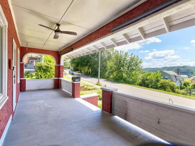 326 Glenwood Dr