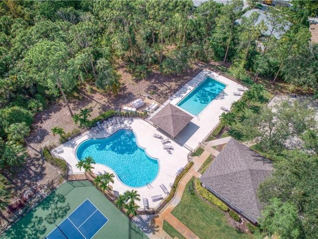 326 Dover Pl, Unit J203, Naples, FL 34104 | MLS #226008