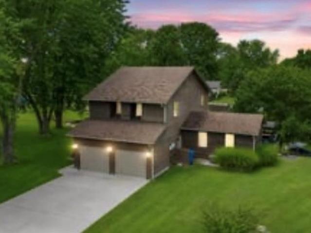 326 Deepwater Cir, Edwardsville, IL 62025