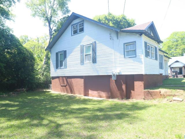 326 E 5Th Street