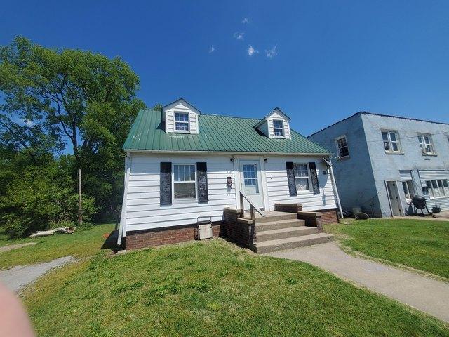 326 E Ford St, Harrisburg, IL 62946