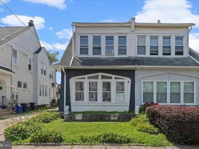 326 E Sanger St, Philadelphia, PA 19120
