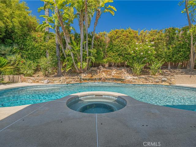 326 Fox Ridge Drive
