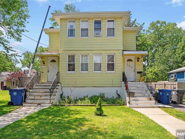 326 Howland Avenue