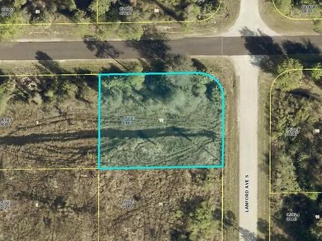 326 Lanford Ave, Lehigh Acres, FL 33974