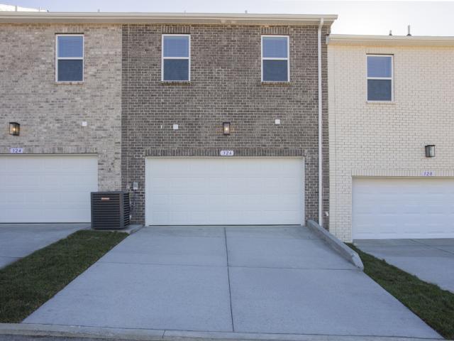 326 Lynwood Station Boulevard
