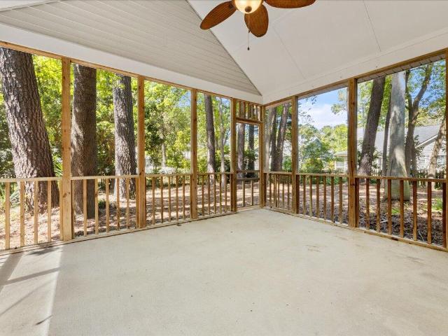 326 Mossy Oak Way