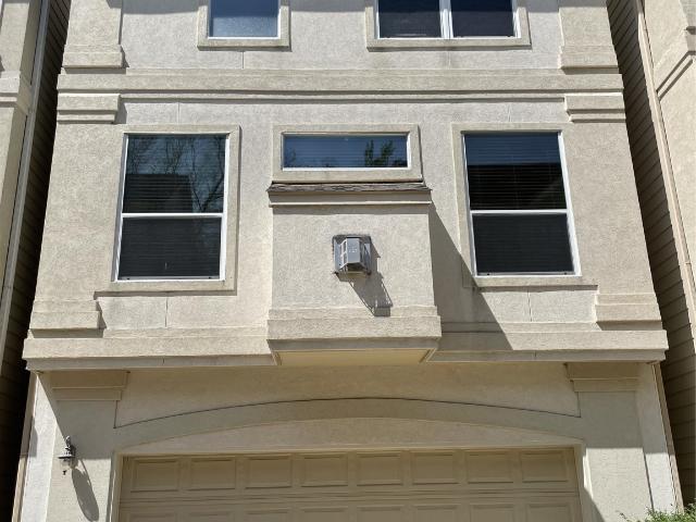 326 Malone St, Houston, TX 77007 | MLS #8169 | Compass