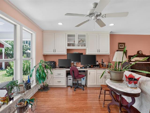326 Meadowbrook Lane