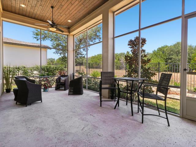 326 Mendocino Ln
