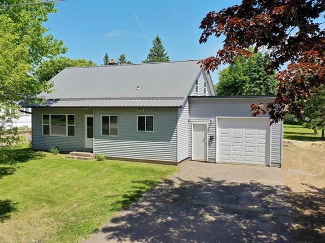 326 N Central Ave, Medford, WI 54451
