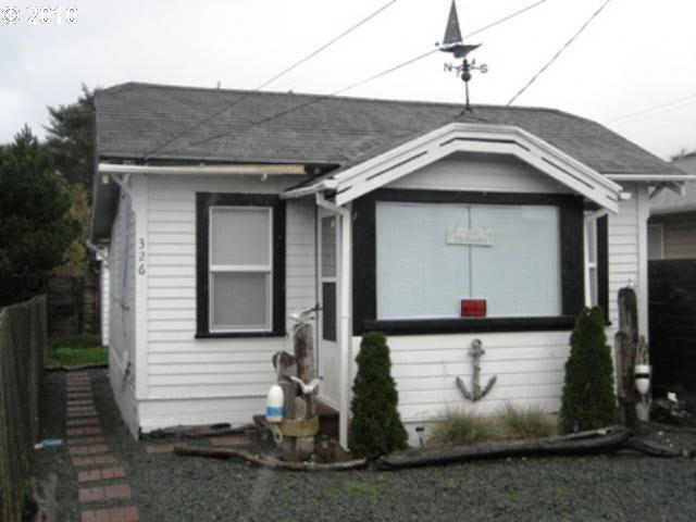 326 N Highway 101, Rockaway Beach, OR 97136