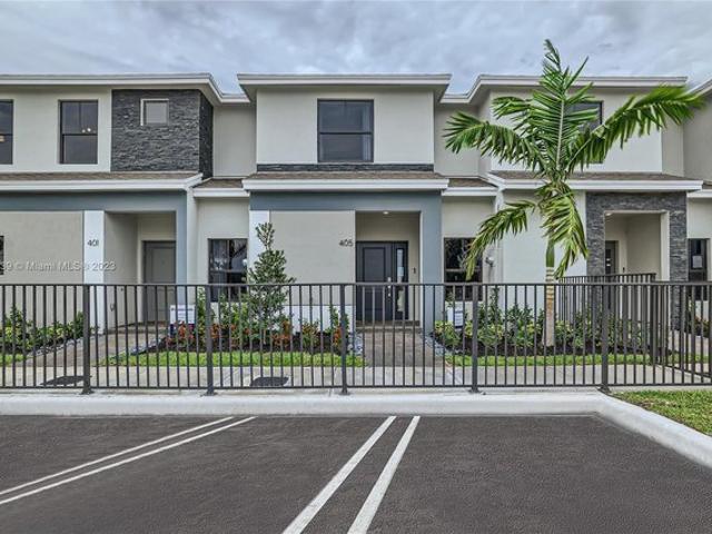 326 NE 1st Dr, Florida City, FL 33034