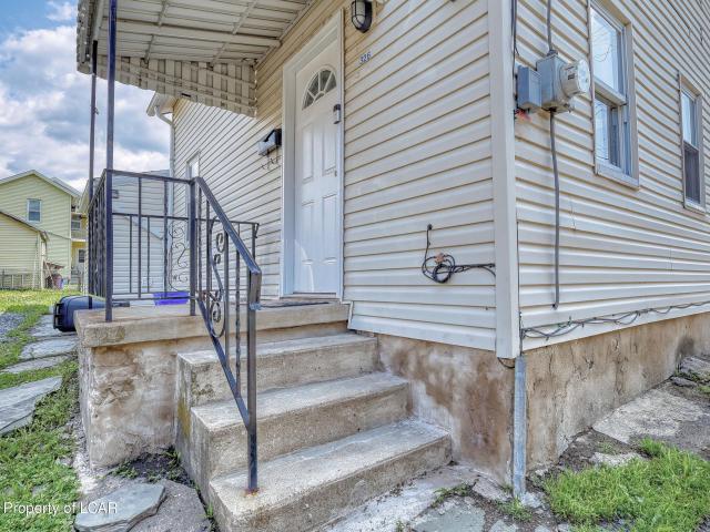 326 Neptune Place