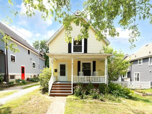 326 S 7th St, Ann Arbor, MI 48103