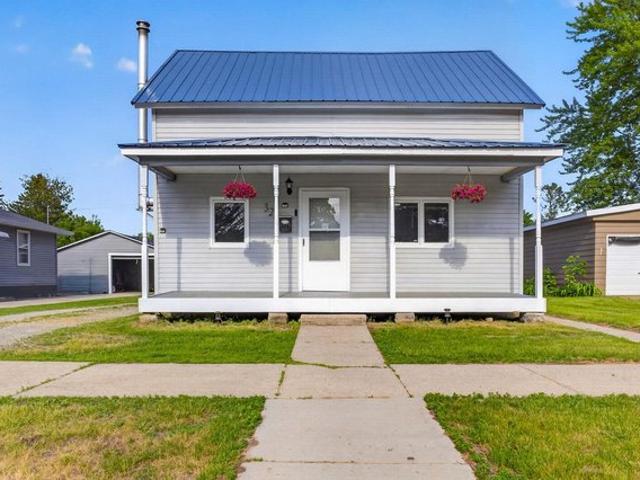 326 S Ellis Ave, Peshtigo, WI 54157