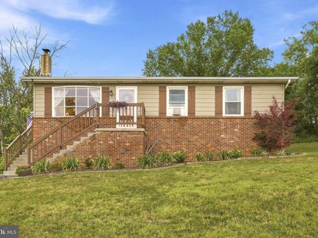 326 Sunset St, Strasburg, VA 22657