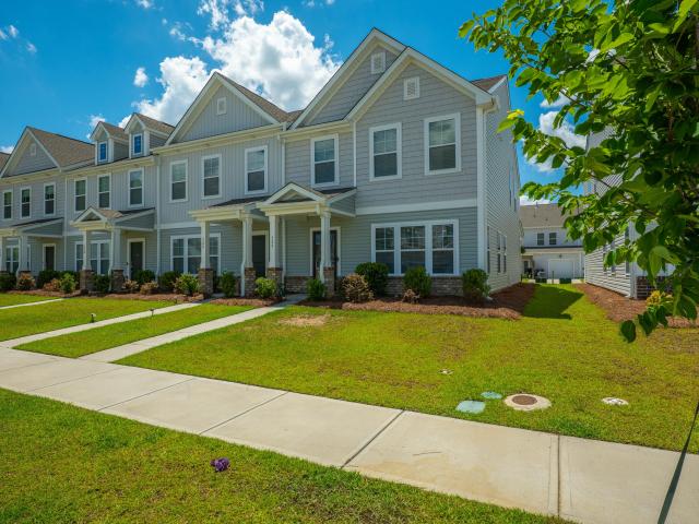 326 Surfbird Road 388