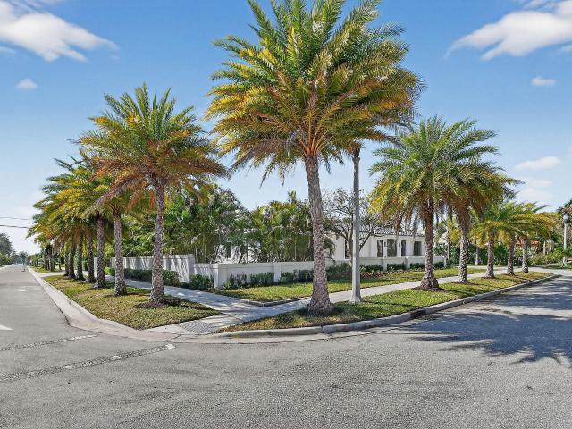 326 Palmetto St, West Palm Beach, FL 33405 | MLS #R11166