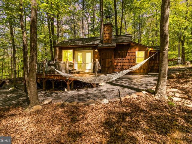 326 Preacher Lane