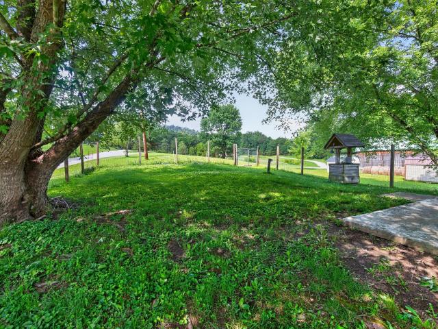 326 Roberts Road