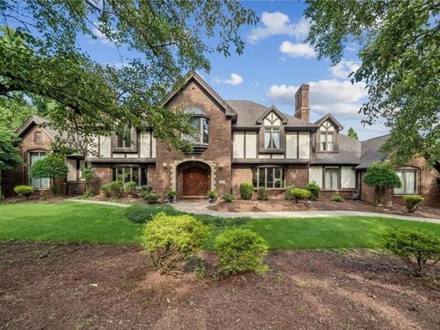 326 Red Oak Ct, Monroeville, PA 15146
