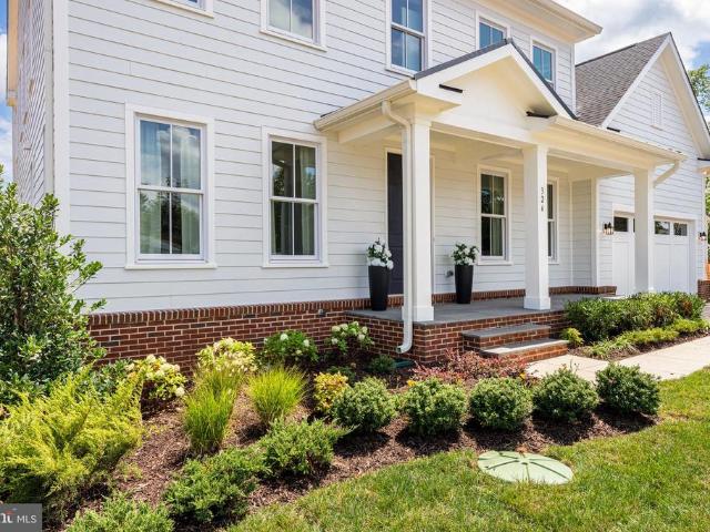 326 Runner Stone Court NW