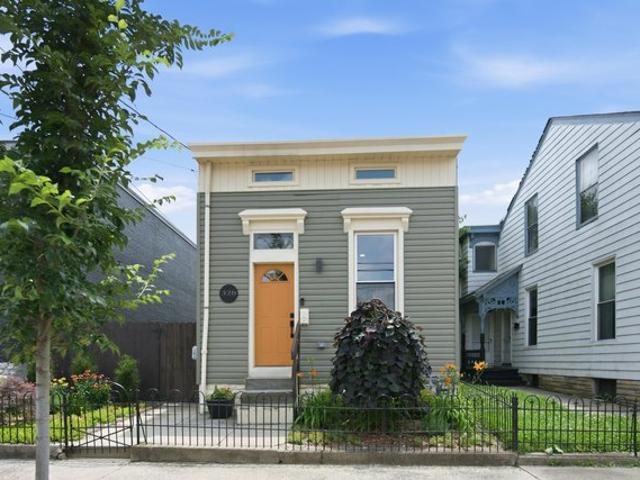 326 W 9th St, Newport, KY 41071