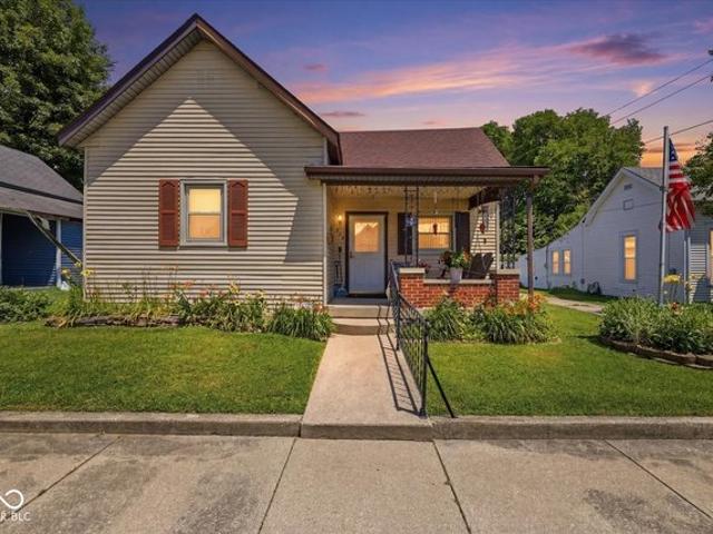 326 W Taylor St, Shelbyville, IN 46176
