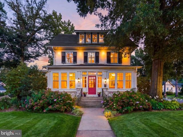 326 W Collings Ave, Collingswood, NJ 08108