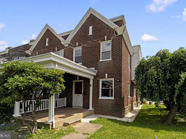326 W Nedro Avenue