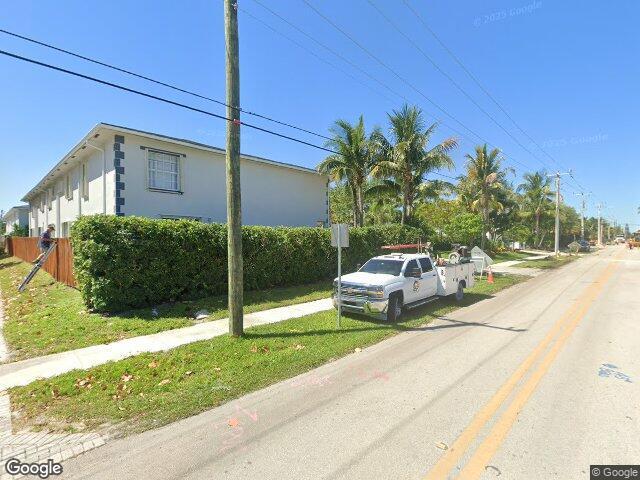 326 W Pine St Apt 19, Lantana, FL 33462