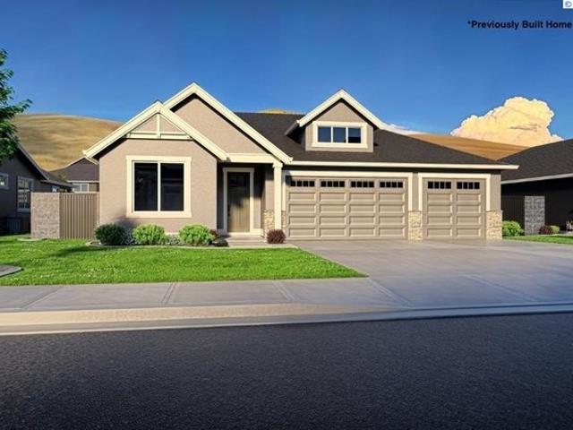 3274 Emory Ave, Richland, WA 99354