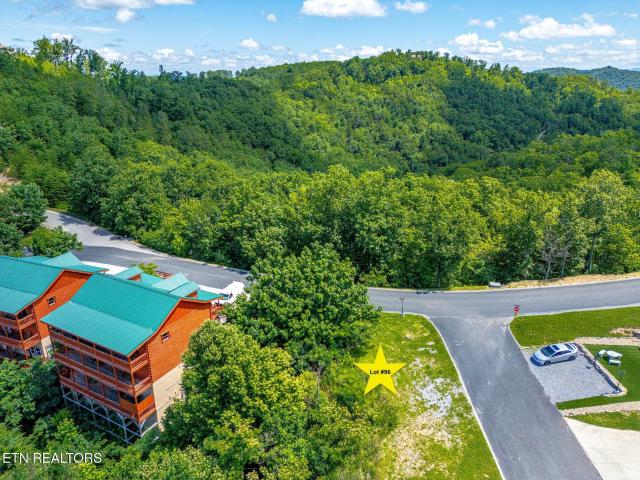 3274 Lonesome Pine Way, Sevierville, TN 37862 | MLS #1346