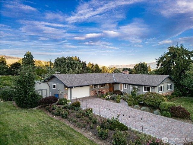 3275 Burch Mountain Rd, Wenatchee, WA 98801