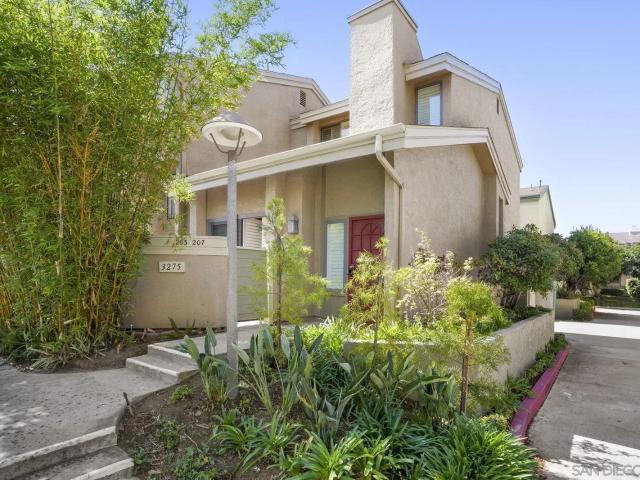 3275 Caminito Eastbluff, Unit 203, La Jolla, CA 92037 | Compass