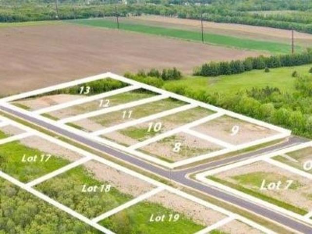 3275 S Prairie Ave, Beloit, WI 53511 | MLS #2000