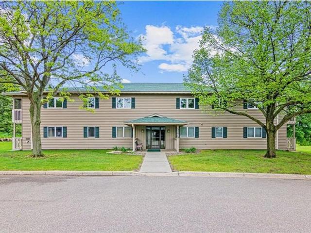 3275 80th St E Apt 305, Inver Grove Heights, MN 55076
