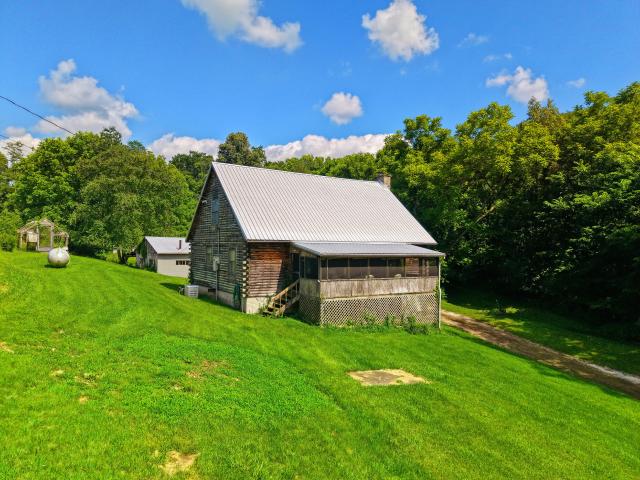 3276 Mundys Landing Road