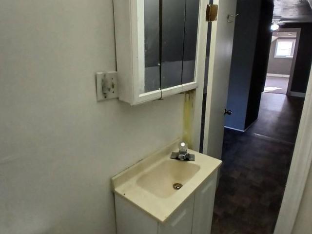 3277 E 146th St 3 Bedroom Apartment for Rent at 3277 E 146th St, Cleveland, OH 44120 Mount Pleasant
