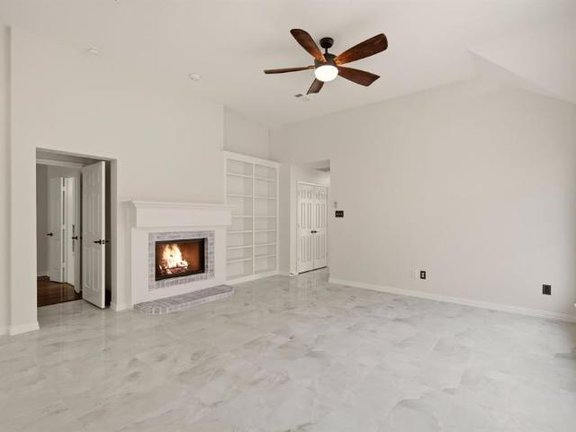3277 Green Court