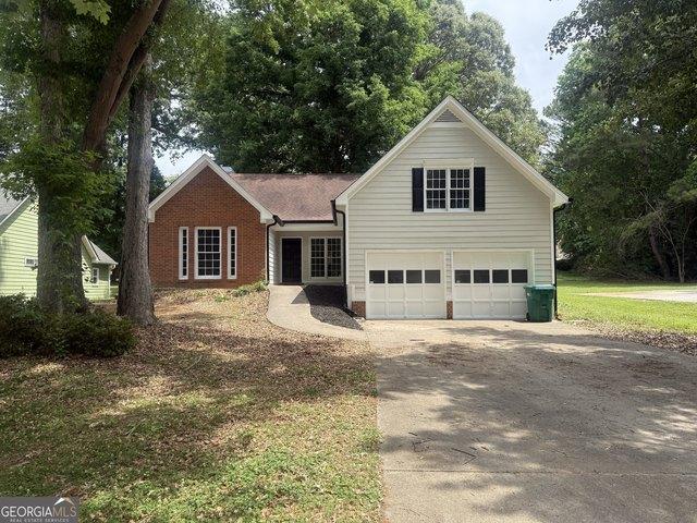 3278 Rock Creek Dr, Rex, GA 30273
