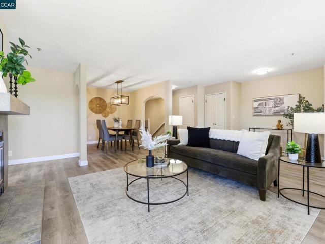 3279 Mount Diablo Ct