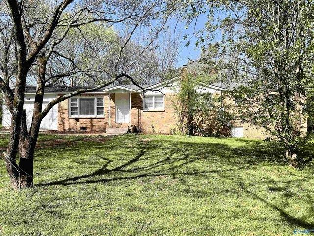 3279 Dug Hill Rd, Huntsville, AL 35811
